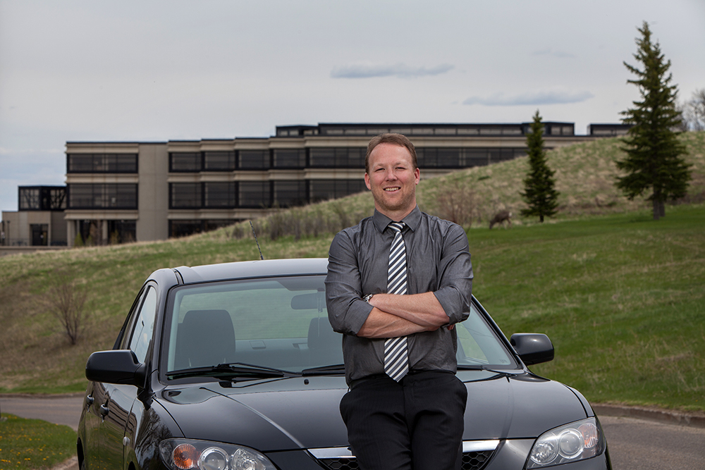 Finding your flourish; Dr. Mark Slomp (MEd ’06) – Inspiring Lights